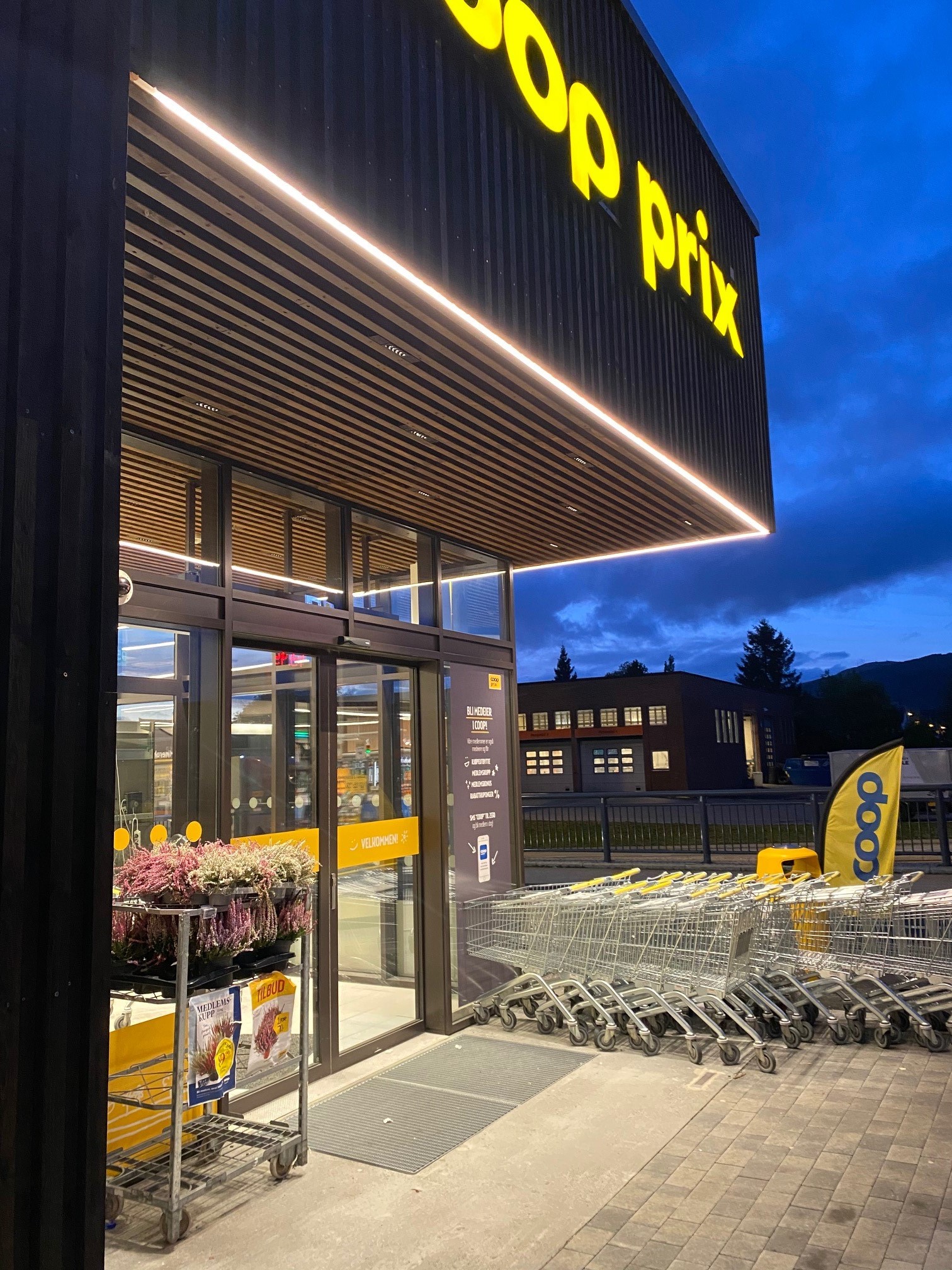 Fasadebelysning - Coop Prix - Nordesign